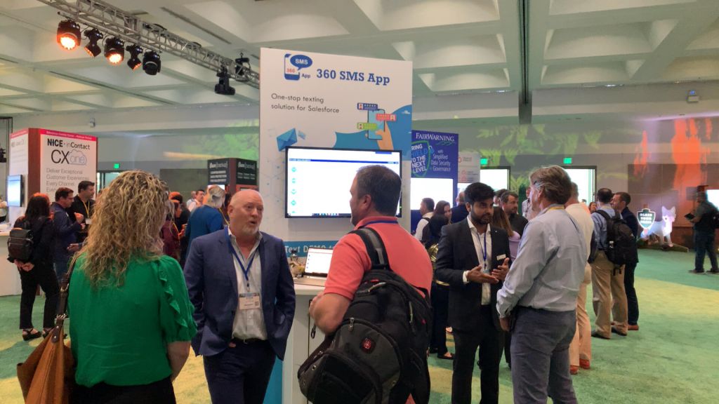Salesforce World Tour Los Angeles 2019 - 360 SMS App
